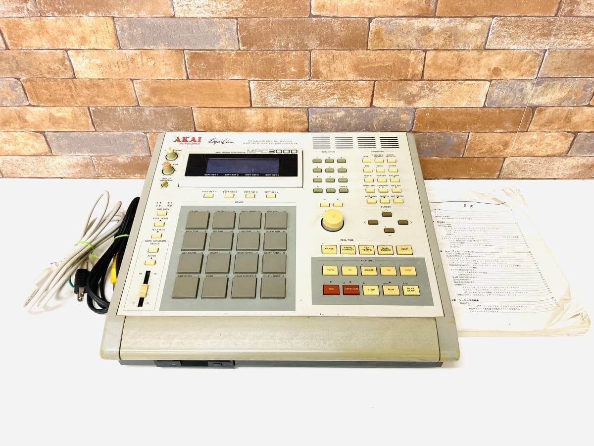 AKAI サンプラー MPC3000を埼玉県から宅配買取しました。 | 高く買いますWEST